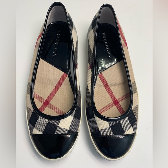 Shoes | Burberry Nova Check Slip On Shoe Sneaker Size 8 Excellent ...